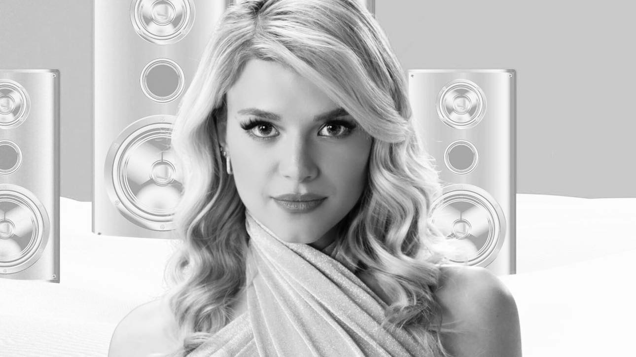 "Love is my Gun" (EXCLUSIVE) Interview with Valérie Verseau ~ Wild ...